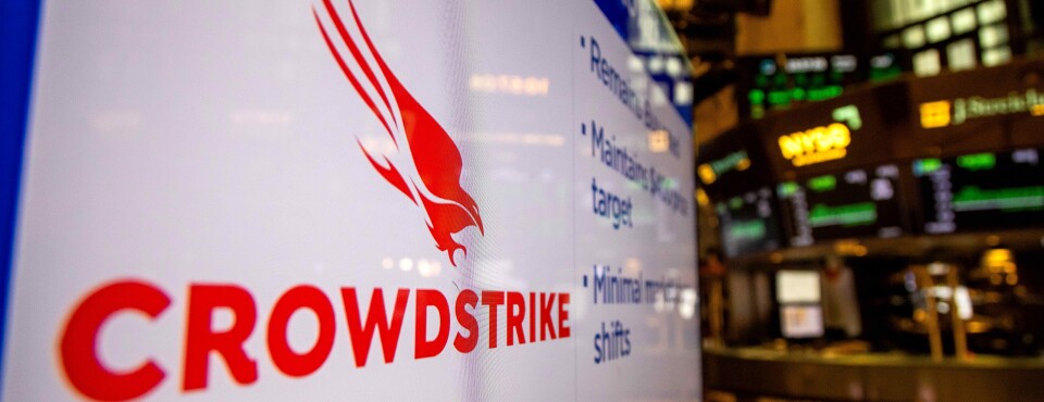 CrowdStrike Says DOJ, SEC Sent Inquiries on Firm Accounting (1)
